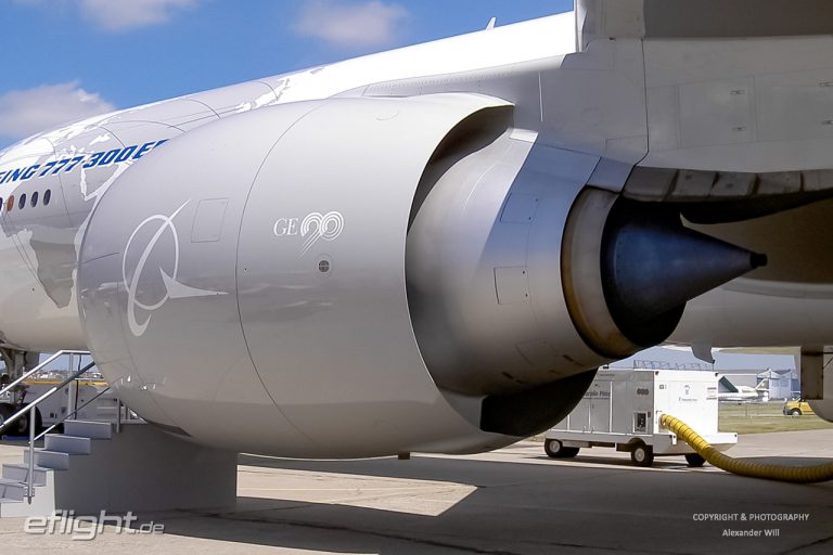 General Electric GE90-115B | eflight.de