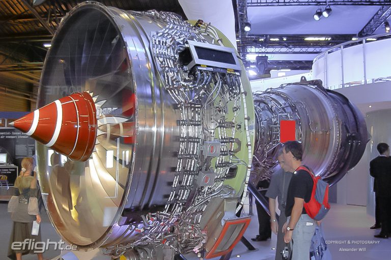 Rolls-Royce RB211 Trent 500 | eflight.de